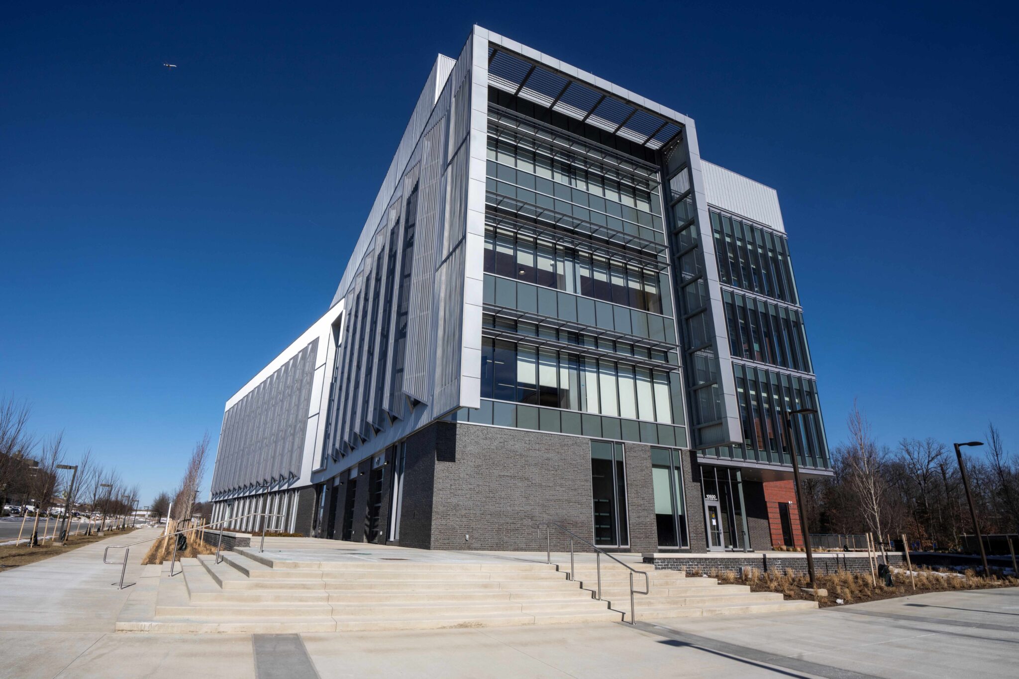 Life Sciences and Engineering Building – Science and Technology Campus
